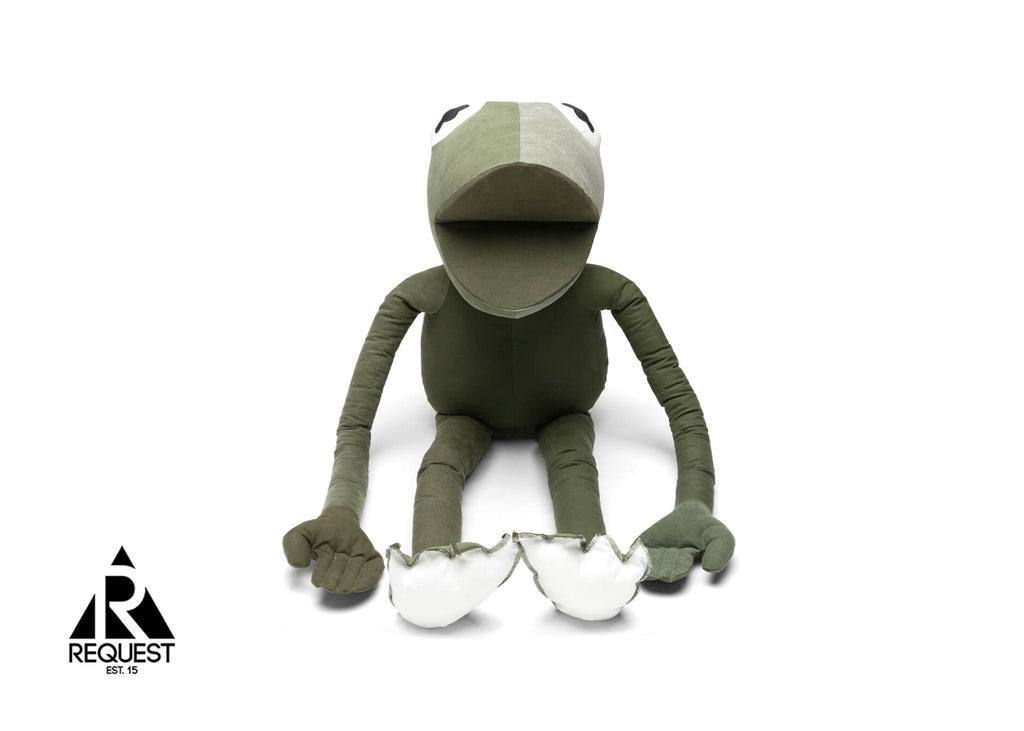 Readymade Big Frog Man "Olive"