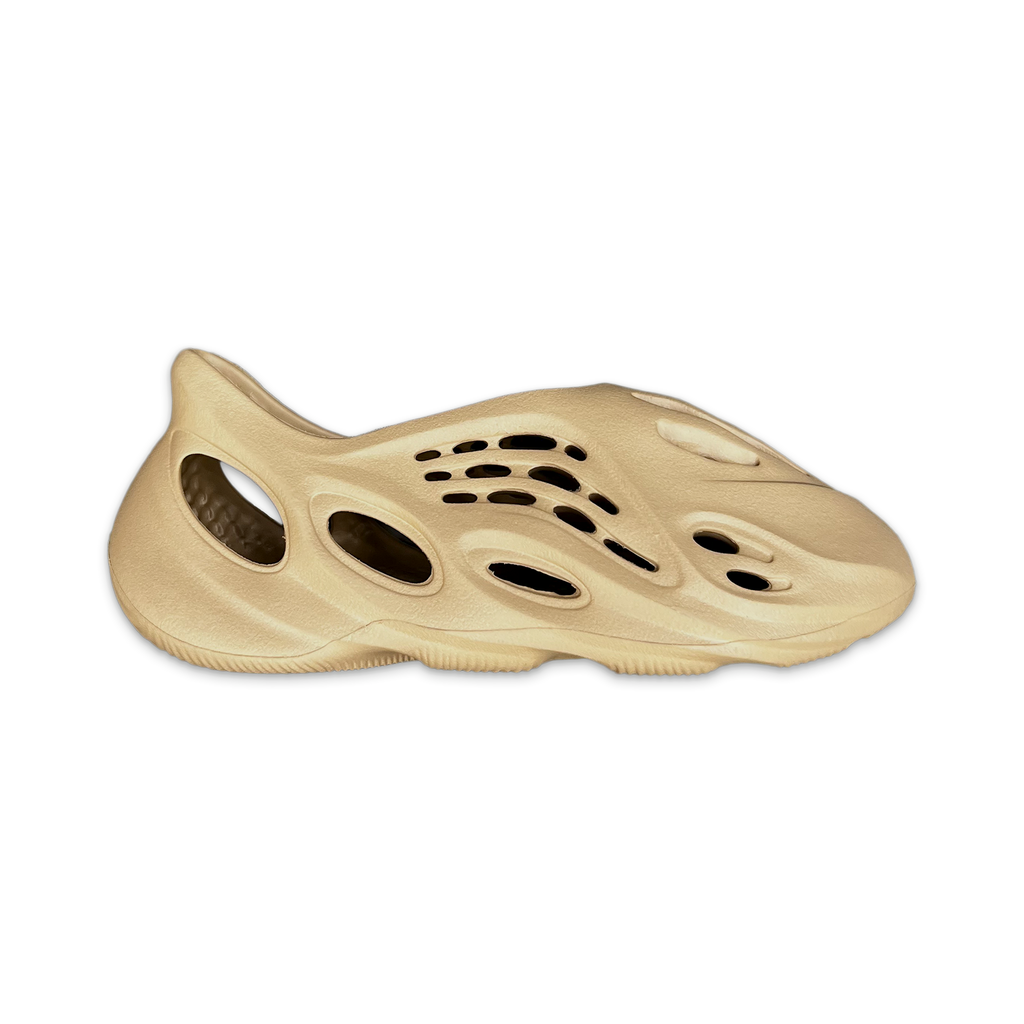 Yeezy Foam RNNR “Mist”